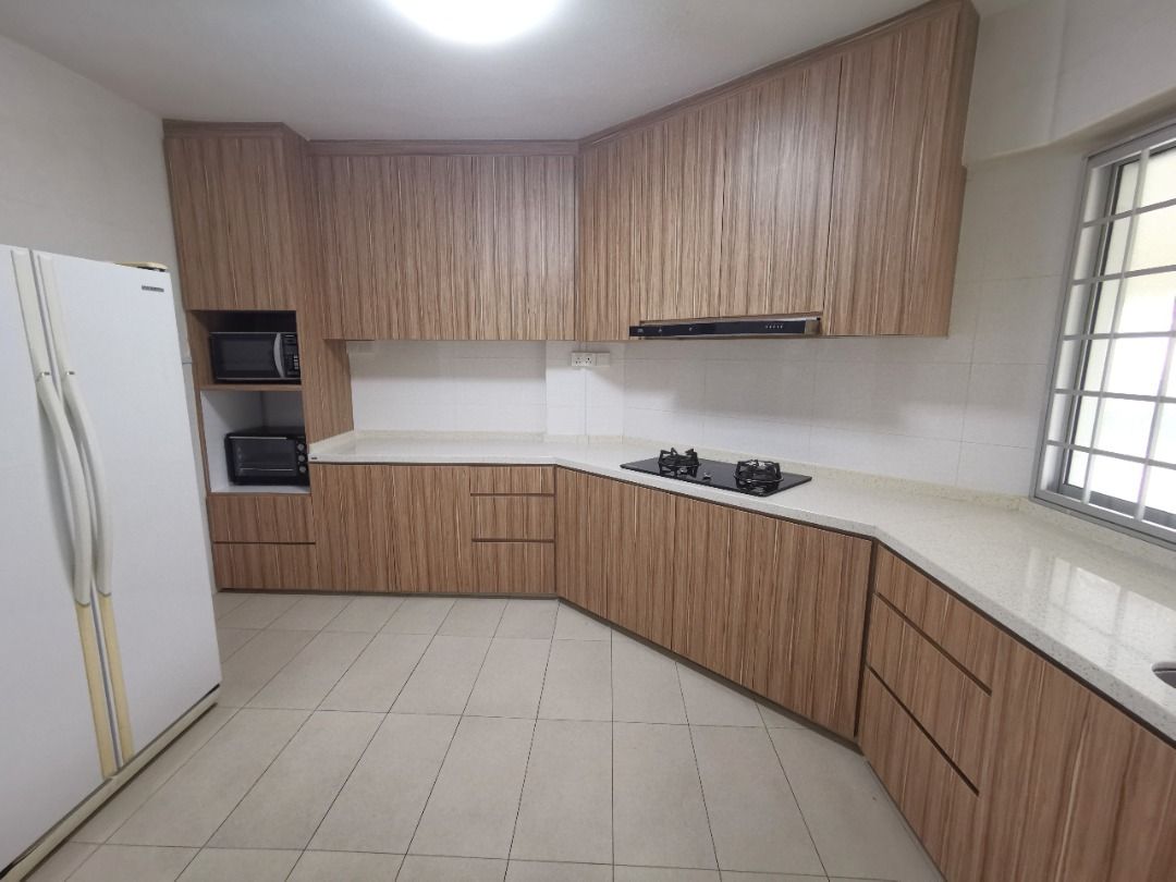 Near Jurong East MRT/Jem Mall /Clementi/Boon Lay /Condo Common Room ...