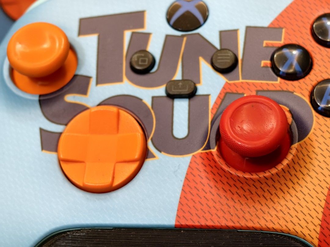 Original Xbox Wireless Controller Space Jam Special Edition Collection ...