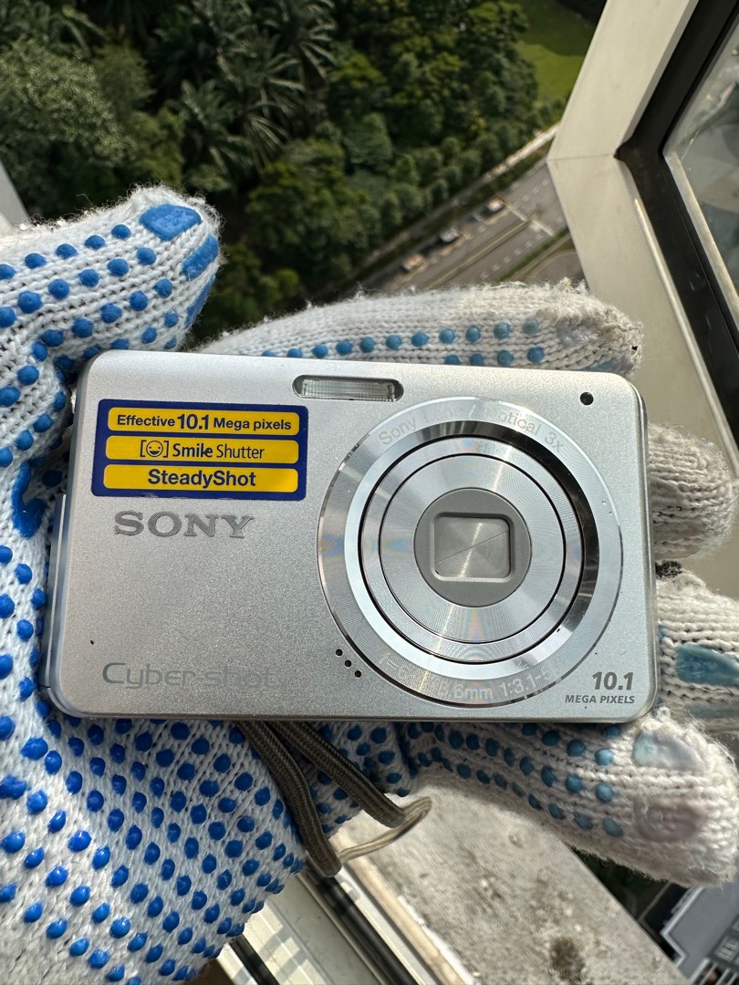 Sony CyberShot DSC W120 Digital Camera, Photography, Cameras on Carousell