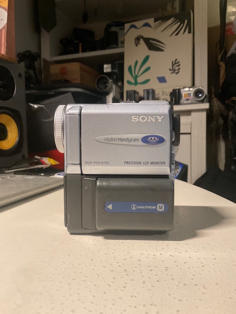 SONY DCR-PC9 MiniDV Handycam/Camcorder, Photography, Video Cameras on ...