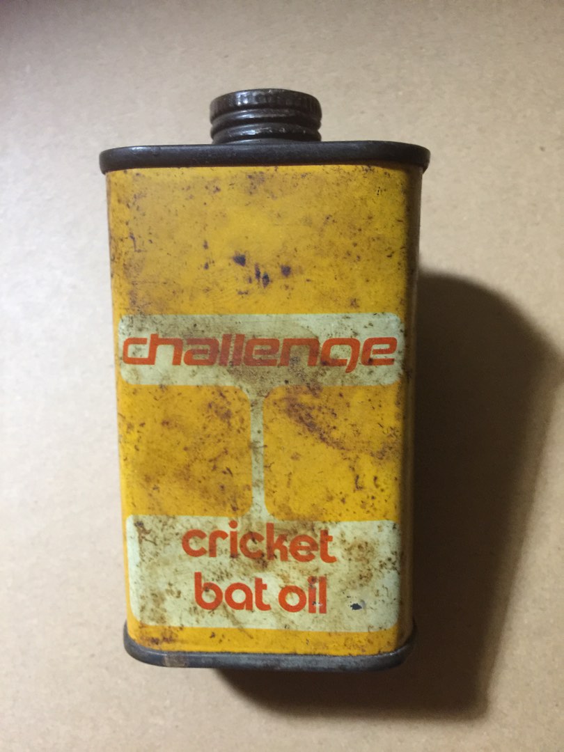 Unused Challenge Cricket Bat Oil Made In England, Hobbies & Toys ...