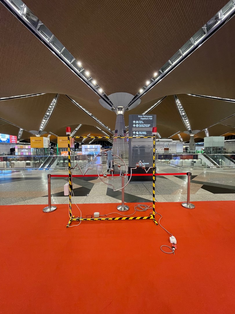 Wire Buzzer Maze Kids Birthday Party Play Arcade Game, Babies & Kids ...