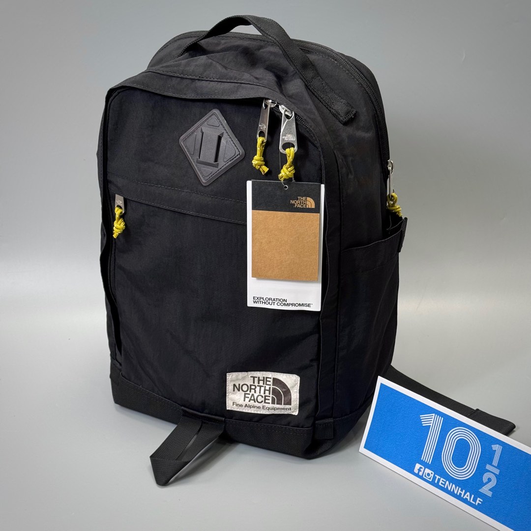 現貨 The North Face Berkeley Daypack Backpack in black ( 黑色背囊 文青背包 袋 bag ...