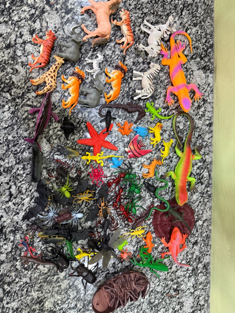 Animal bugs mix combo toys, Hobbies & Toys, Toys & Games on Carousell