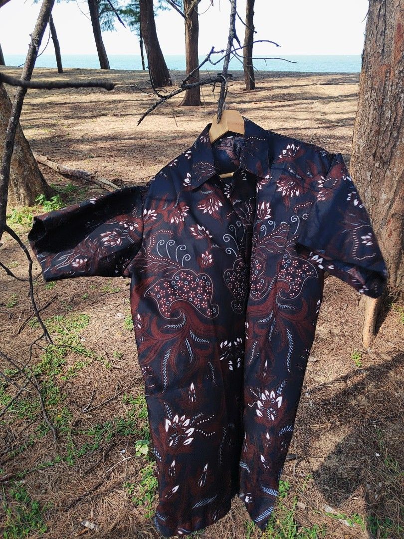 Batik Lombok Indonesia Dark Espresso, Men's Fashion, Tops & Sets, Formal Shirts on Carousell