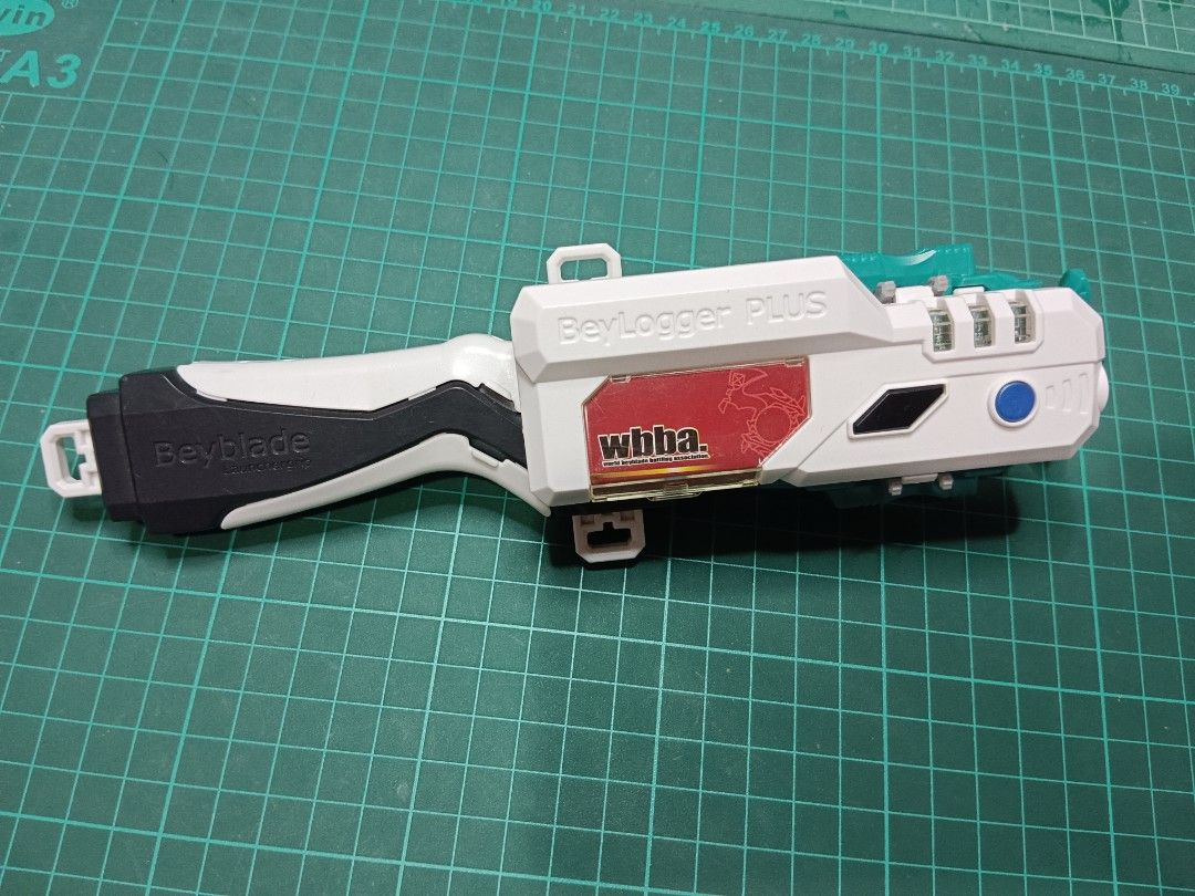 Beyblade Burst Long String Launcher Set, Hobbies & Toys, Toys & Games ...