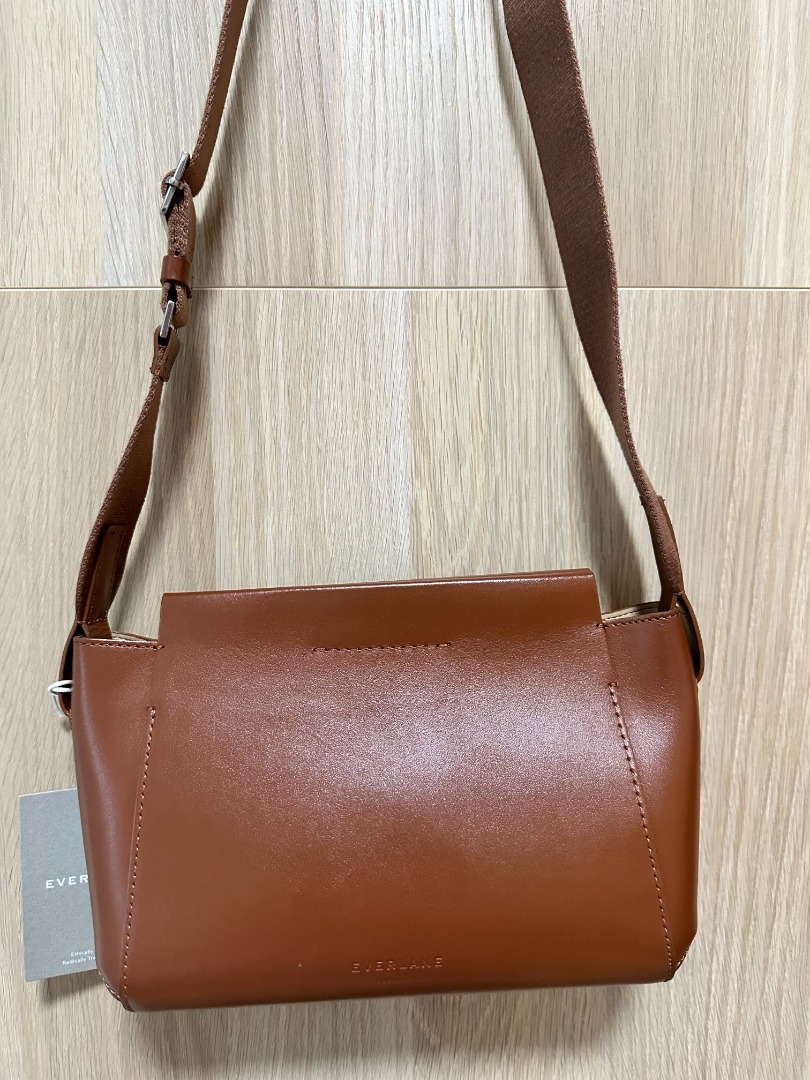 EVERLANE "The mini form bag" leather, Luxury, Bags & Wallets on Carousell