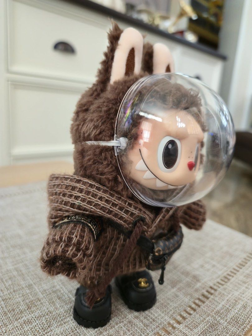 FACE SHIELD LABUBU / PELINDUNG LABUBU, Toys & Collectibles, Mainan di ...