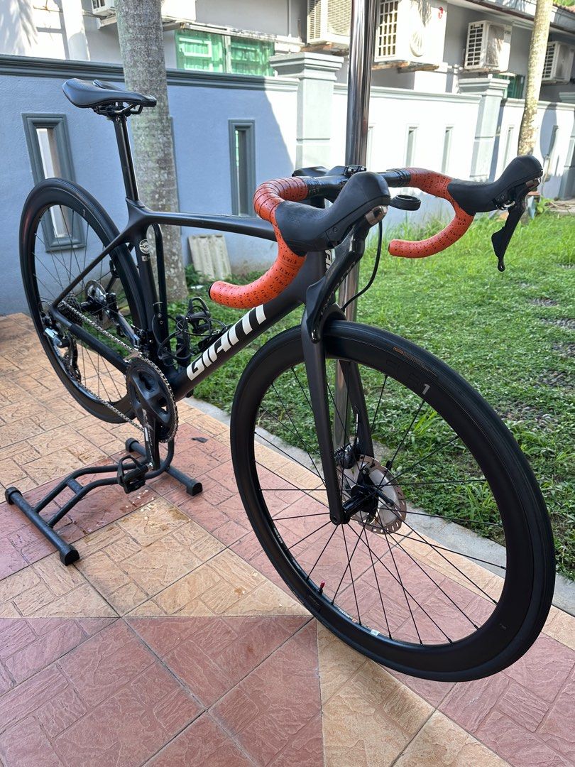 Giant TCR Advanced Pro 1 Disc, Sports Equipment, Bicycles & Parts ...