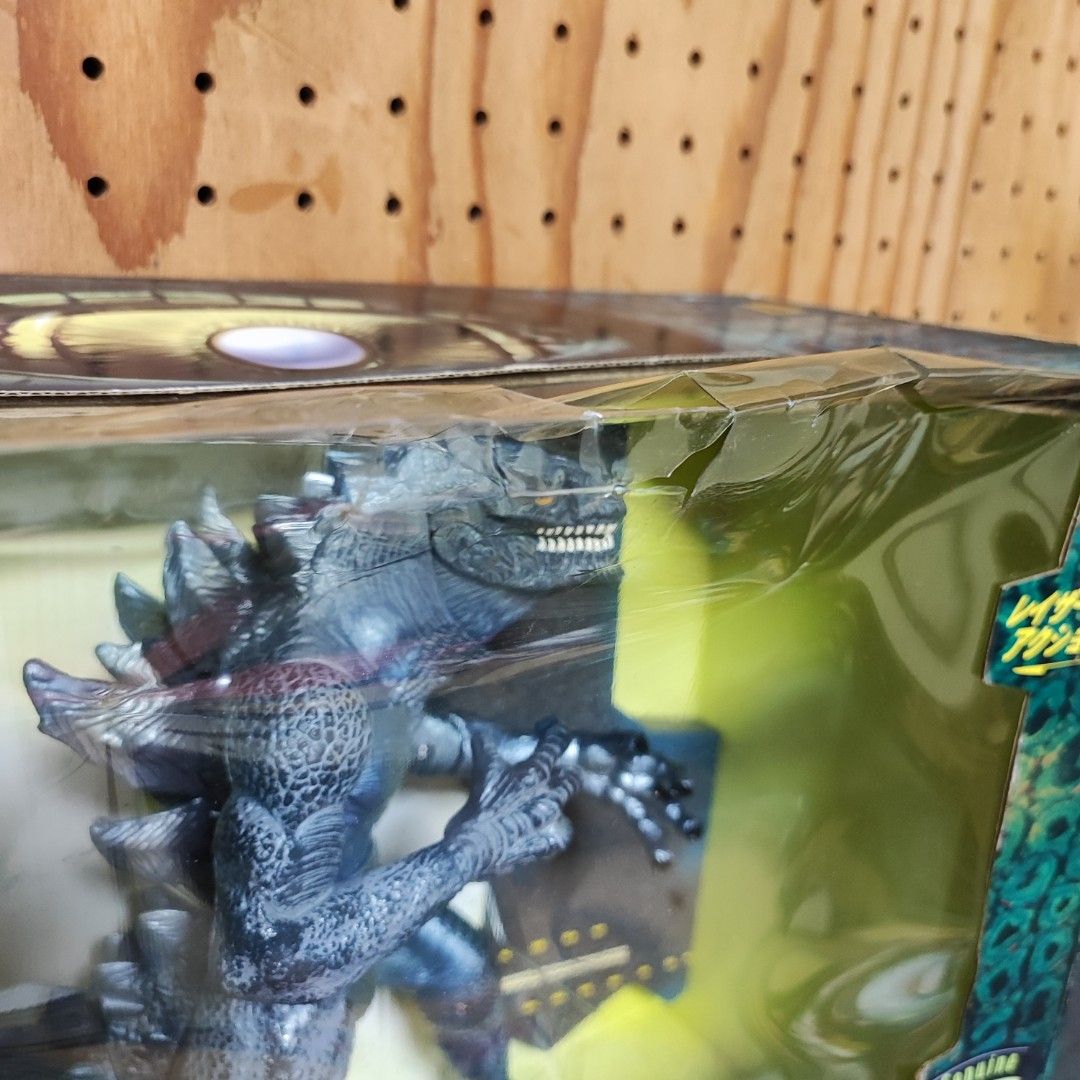 Godzilla Zilla Bandai TOHO Trendmaster 1998, Hobbies & Toys, Toys ...