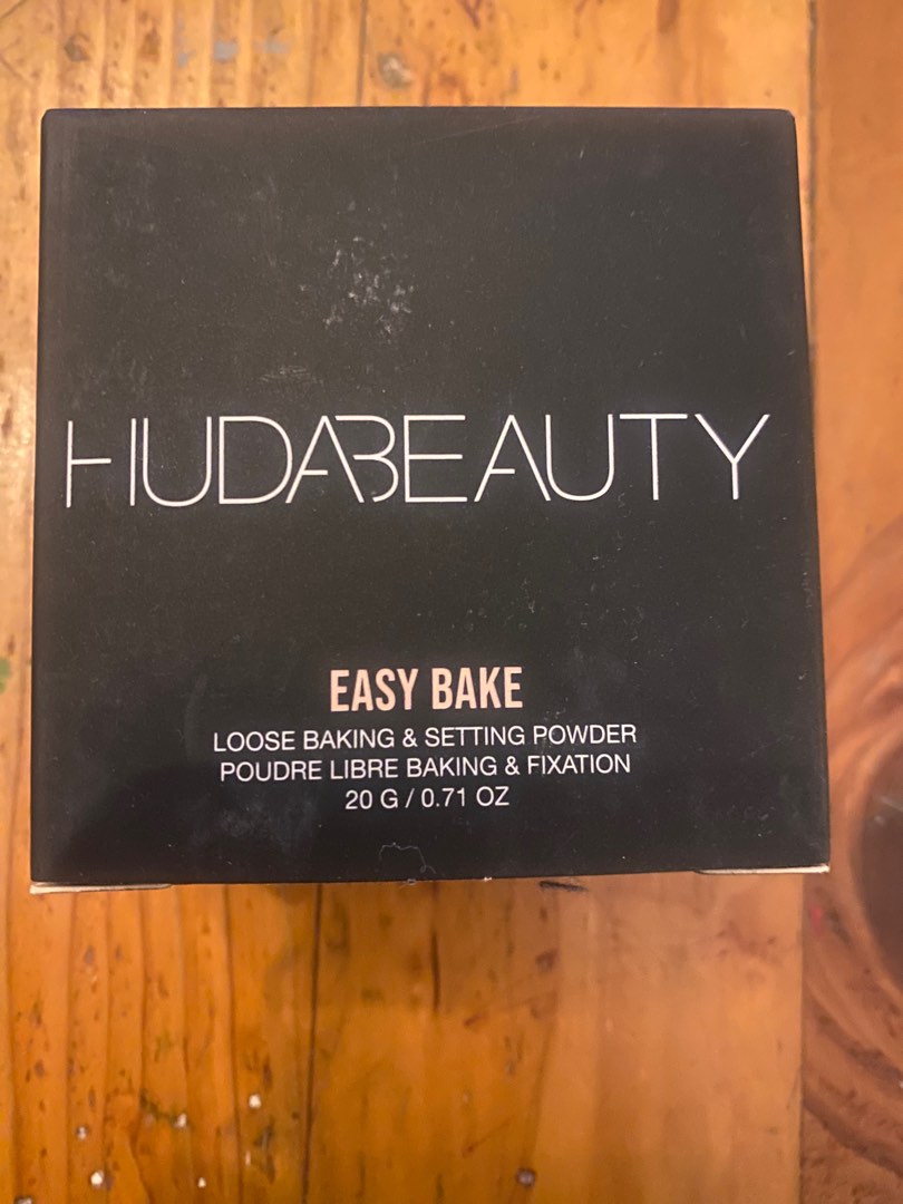 Huda Beauty Loose Powder code Blondie, Beauty & Personal Care, Face ...