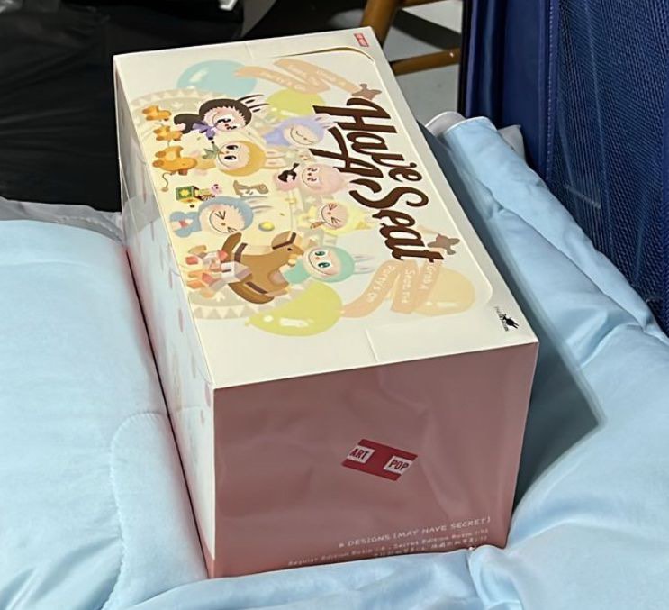 Labubu v2 set, Hobbies & Toys, Toys & Games on Carousell