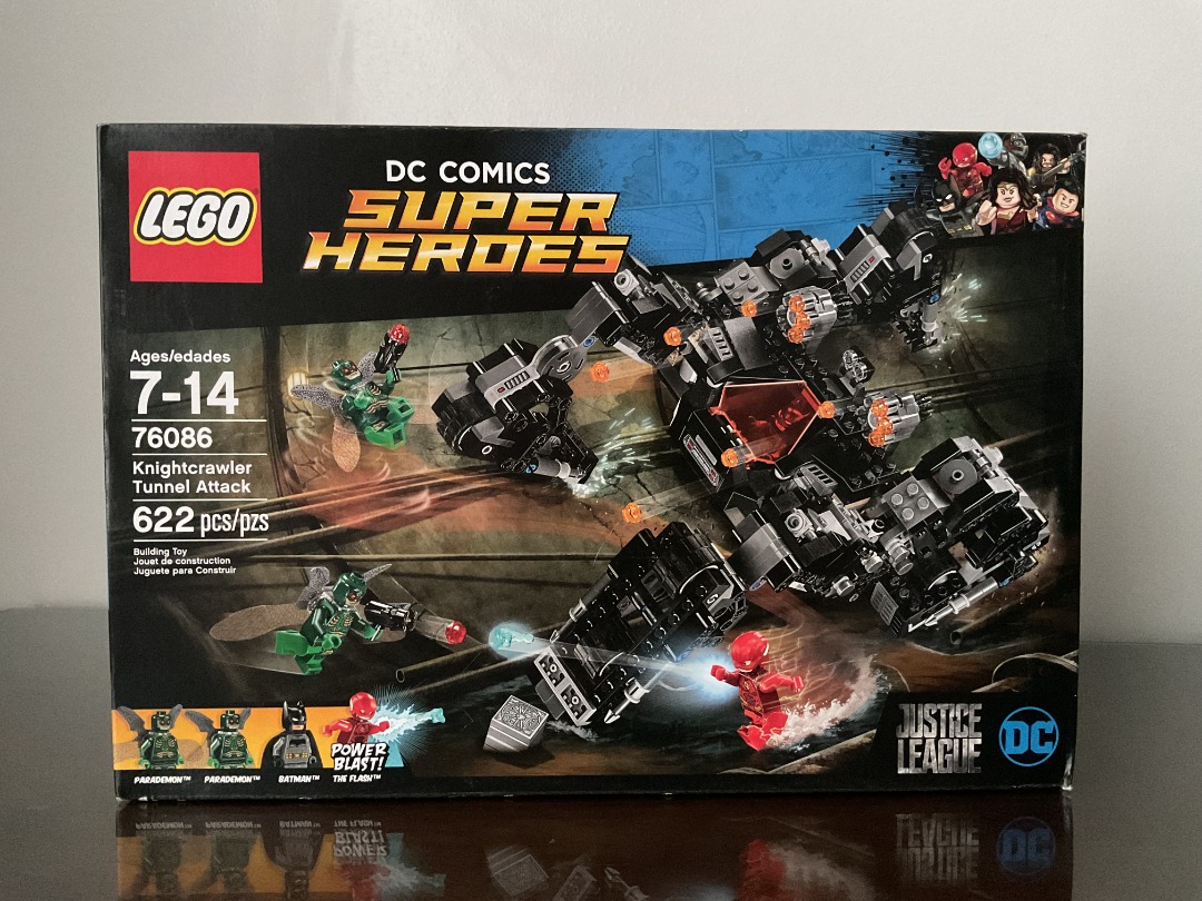 Lego 76086 - Knightcrawler Tunnel Attack, Hobbies & Toys, Toys & Games ...