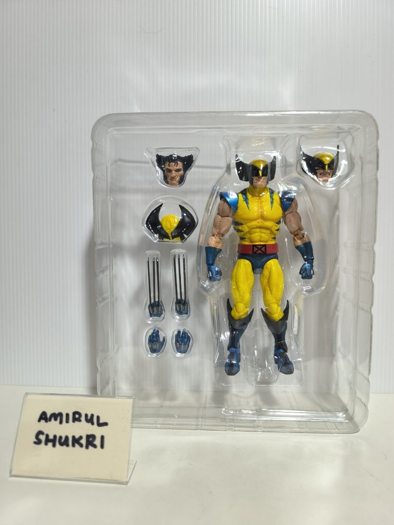 Mafex 096 Wolverine Tiger Stripe First Issue X-Men Marvel, Hobbies ...