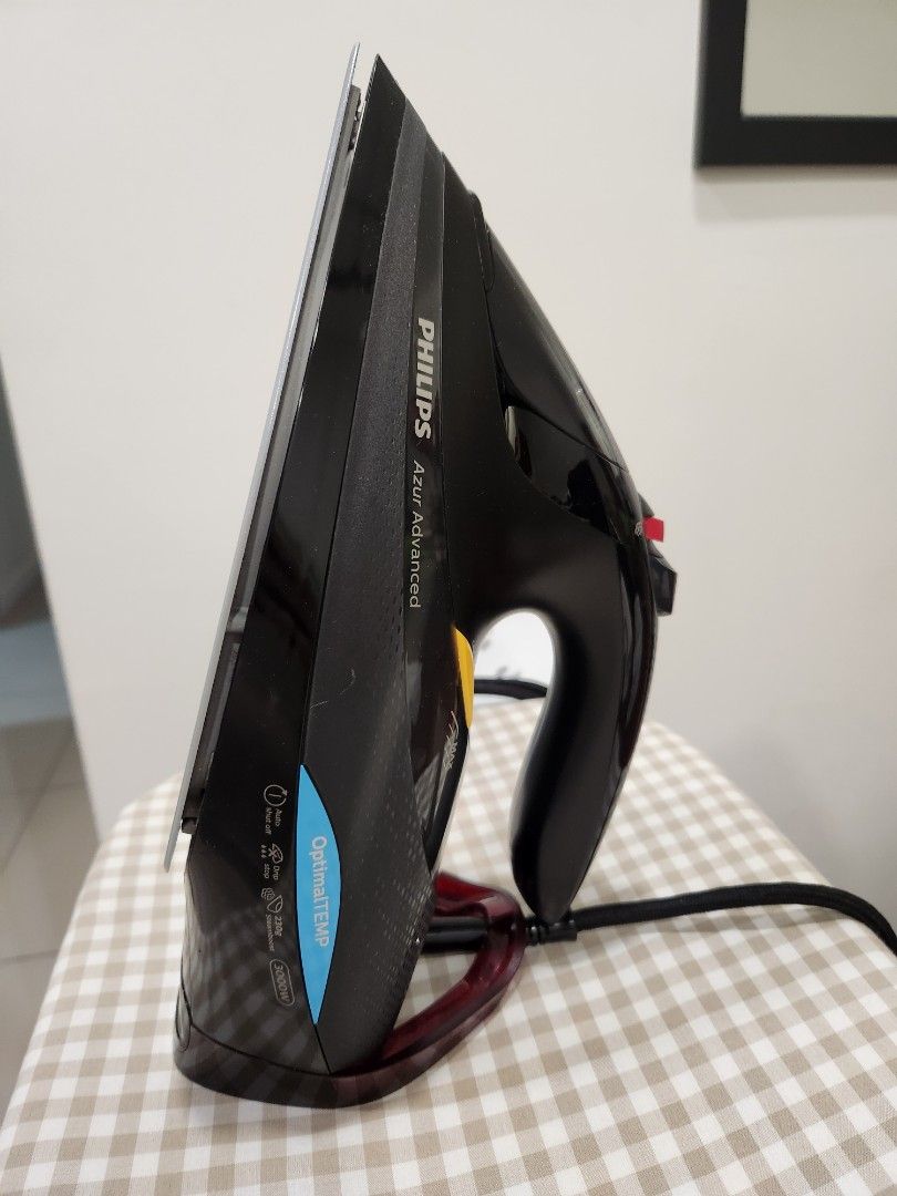 Philips Azur Advanced, TV & Home Appliances, Irons & Steamers on Carousell