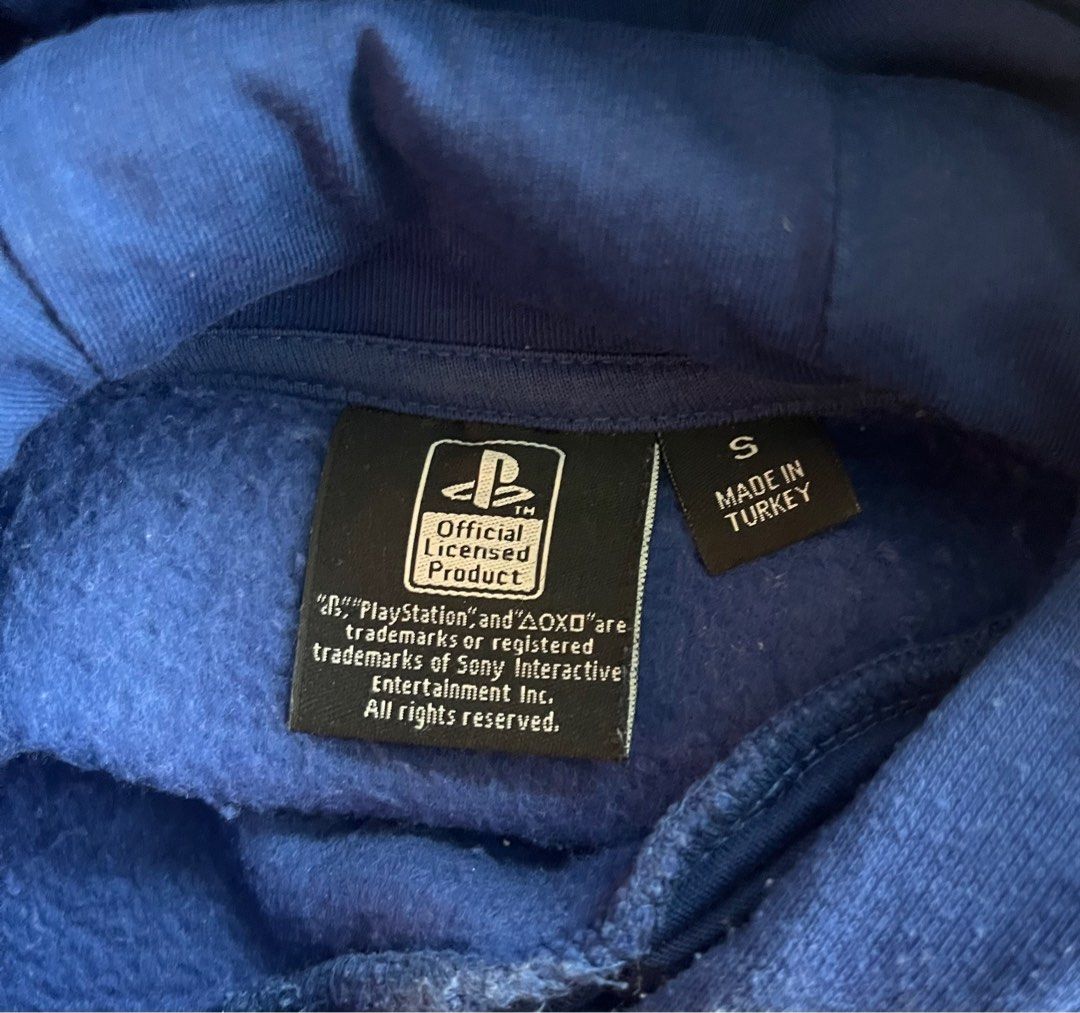 PlayStation official hoodie, Men's Fashion, Coats, Jackets and ...
