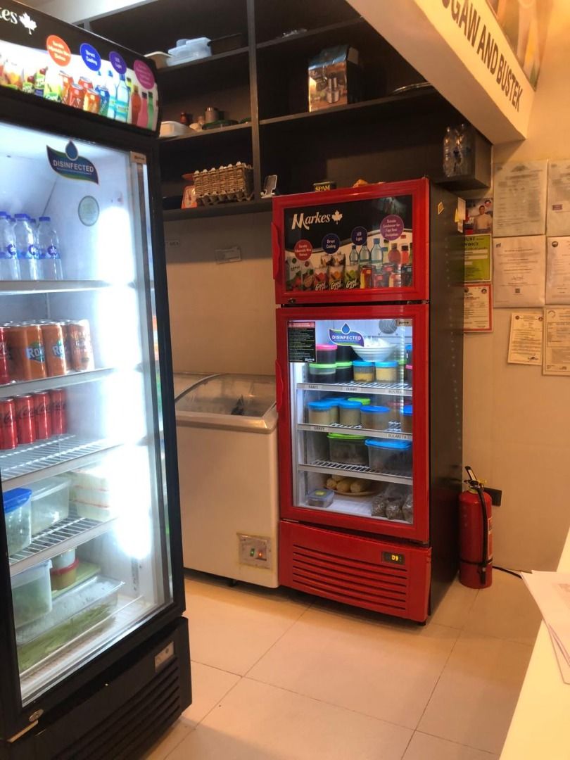 9.6 cu.ft Showcase Chiller with Top Freezer for Sale (Markes Brand ...