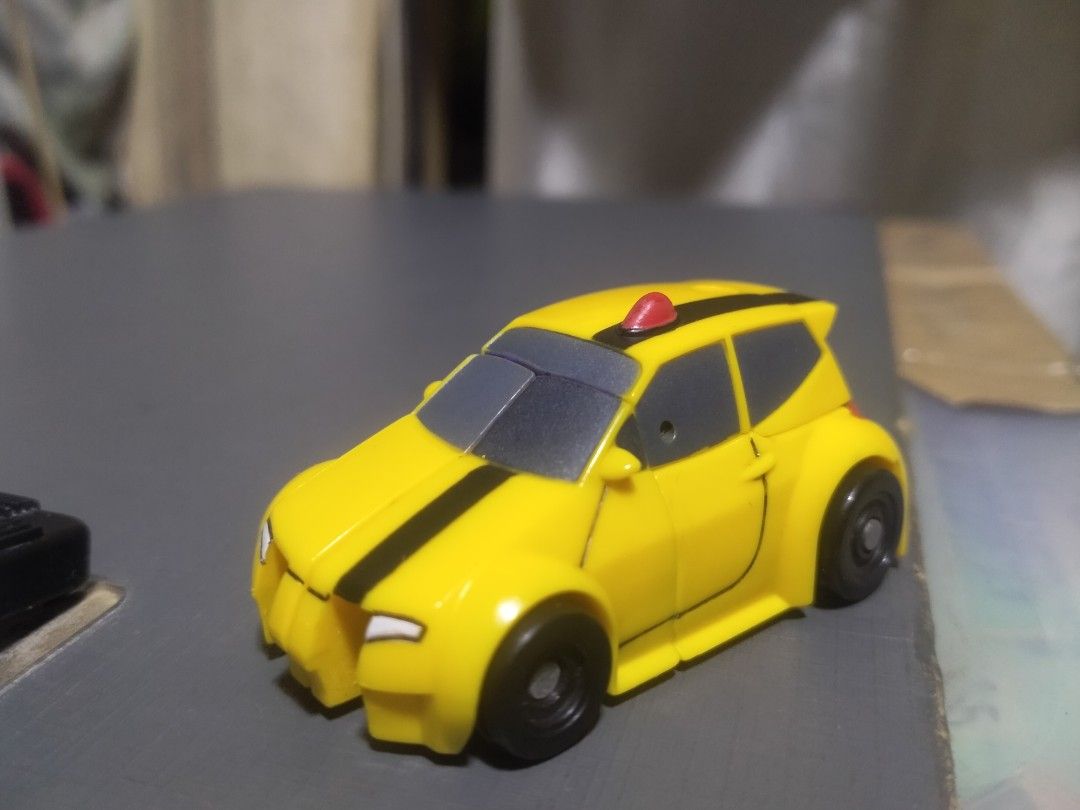 TF:A Bumblebee (legion class), Hobbies & Toys, Toys & Games on Carousell