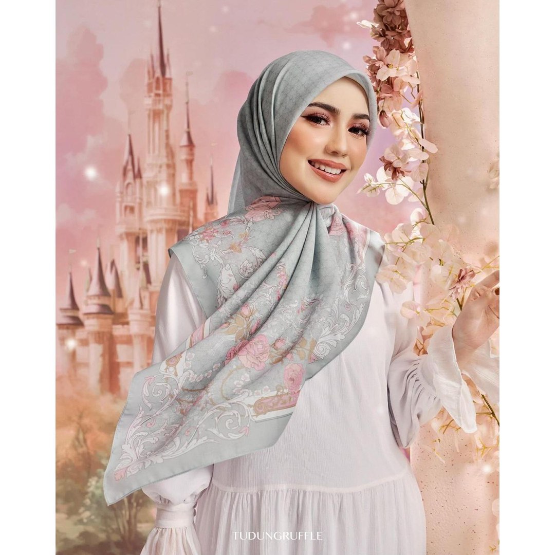 Tudung Ruffle Ever After, Women's Fashion, Muslimah Fashion, Hijabs on ...