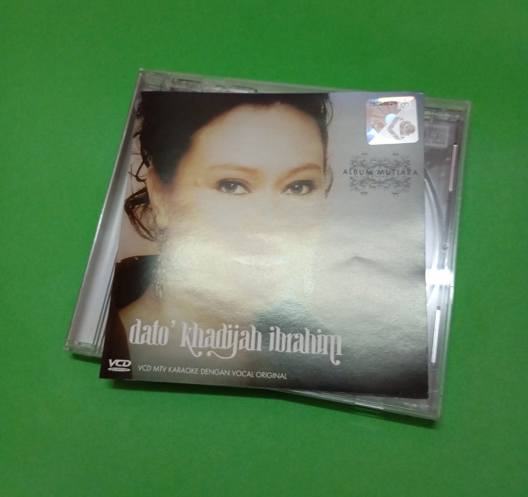 VCD MTV KARAOKE DATO' KHADIJAH IBRAHIM : ALBUM MUTIARA (2009) MALAY POP BALLADS R&B RAMLI SARIP ...