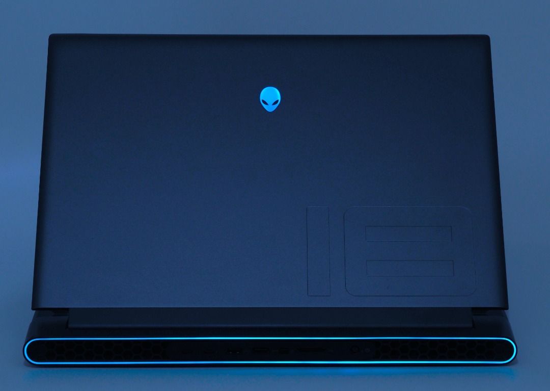 Alienware M18 R1 Mechanical Keyboard Intel i9 13900HX NVIDIA RTX 4090 ...
