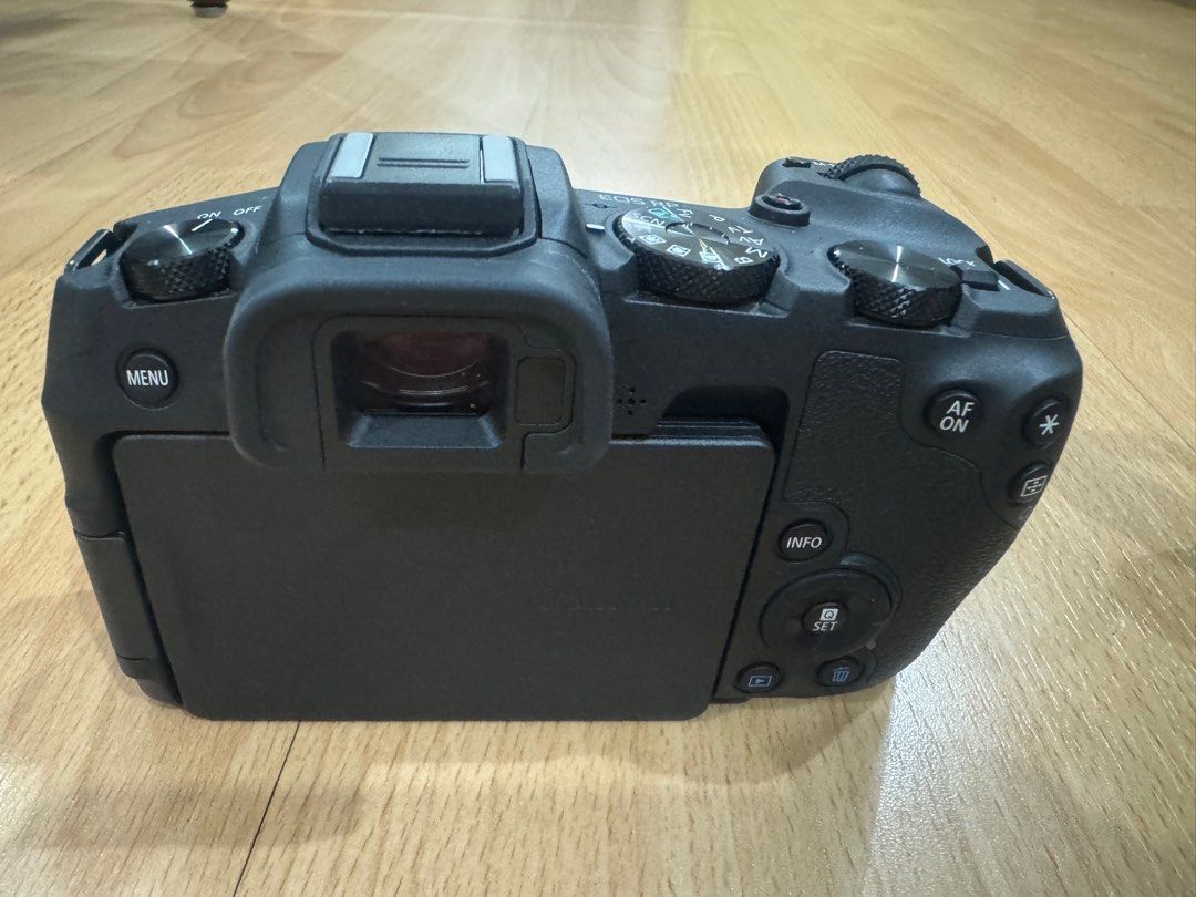 Canon full frame 4K EOS RP full box set with cage and extra batteries ...