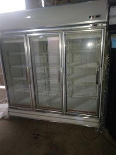 BERJAYA 2 DOOR DISPLAY CHILLER-HEATED GLASS NP 4,142.00 DOOR-BLOWER ...