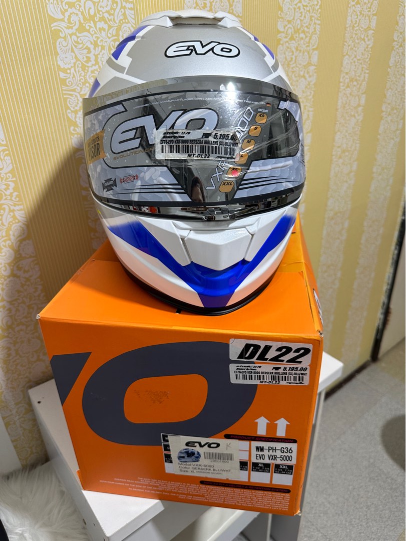 EVO HELMET FULL FACE (S-XL), Announcements on Carousell