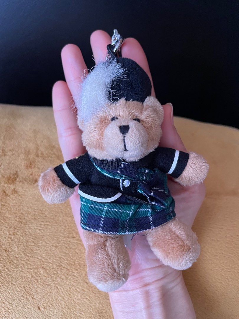 Keychain London Harrods Bear, Hobbies & Toys, Memorabilia ...