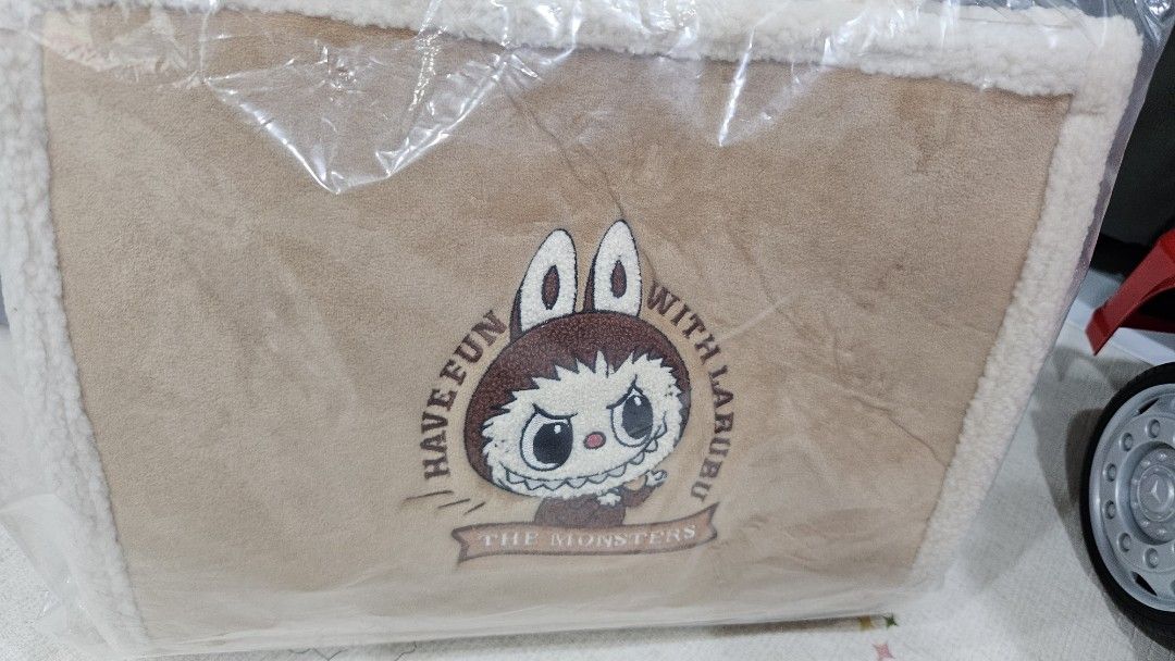 labubu tote bag popmart, Women's Fashion, Bags & Wallets, Shoulder Bags ...