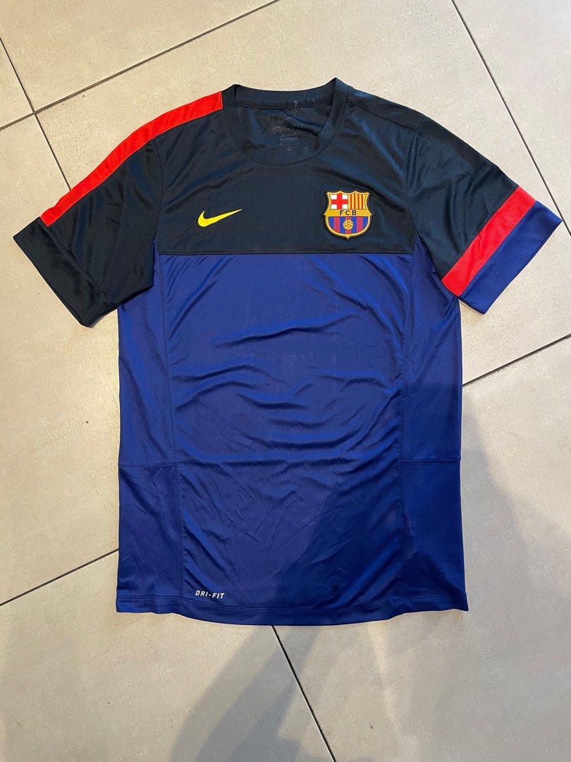 Nike Fc Barcelona Training Kit, Fesyen Pria, Pakaian , Atasan di Carousell
