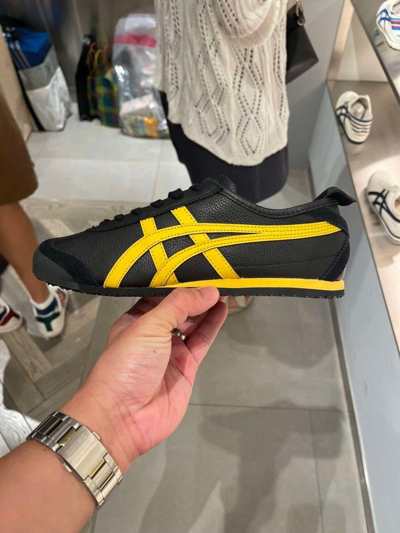 Onitsuka Tiger Mexico 66 Black Yellow Reverse Kill Bill, Men's Fashion ...