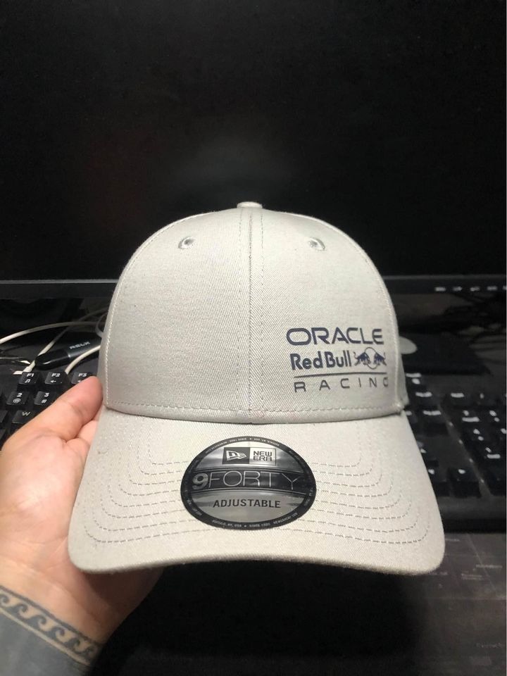Oracle Red Bull Racing New Era 9Forty Essential Mono Hat, Men's Fashion ...