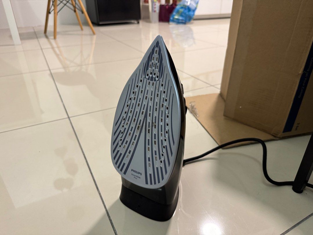 Philips 5000 Series Black, TV & Home Appliances, Irons & Steamers on ...