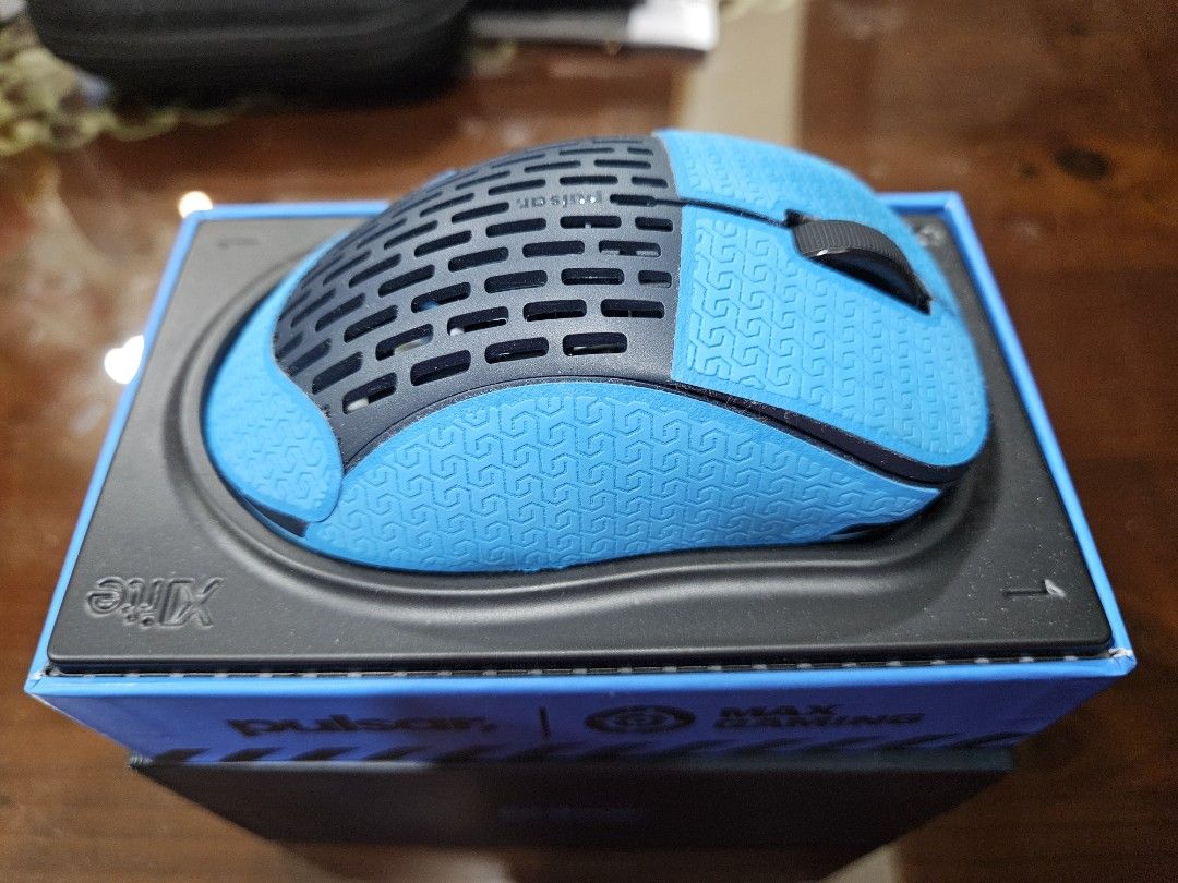 Pulsar Xlite V2 Mini MaxGaming Edition Gaming Mouse Peripherals Limited ...