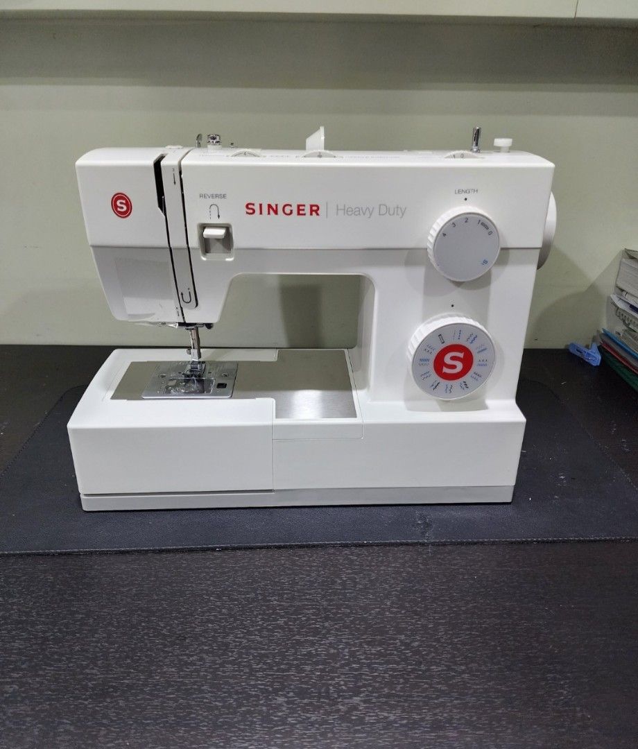 Singer 5523 sewing machine, TV & Home Appliances, Other Home Appliances ...