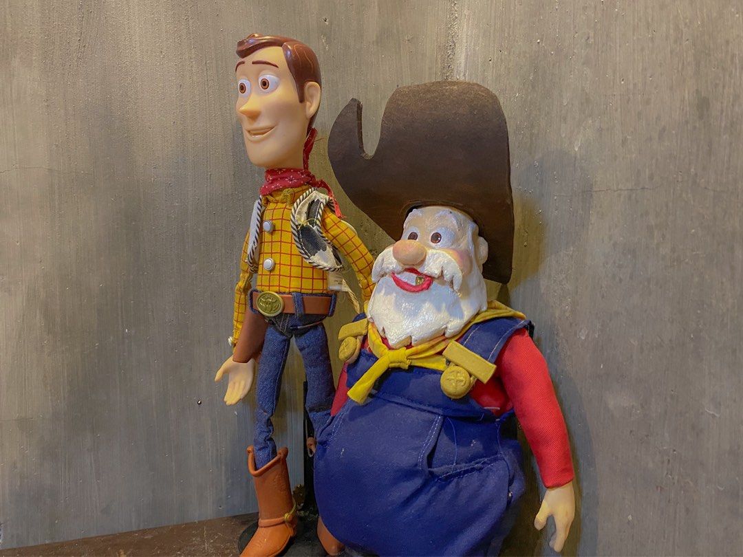 SET - Stinky Pete the Prospector and Woody Toy Story Collection ...