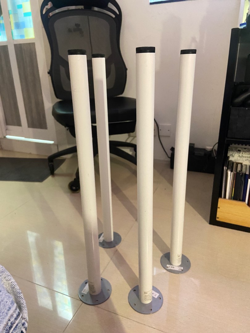 Table legs white IKEA Adils, 傢俬＆家居, 傢俬, 桌子 - Carousell
