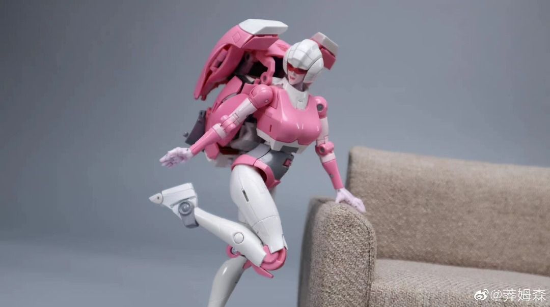 Transformers Night Rose RT01 Arcee RC Autobot Sports Car Robot Sexy Girl Mecha Figure MP51 Model ...