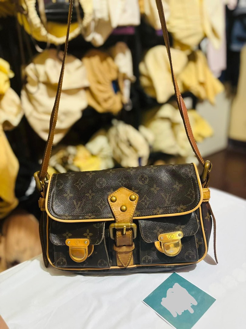 Authentic LV hudson pm Bag, Luxury, Bags & Wallets on Carousell