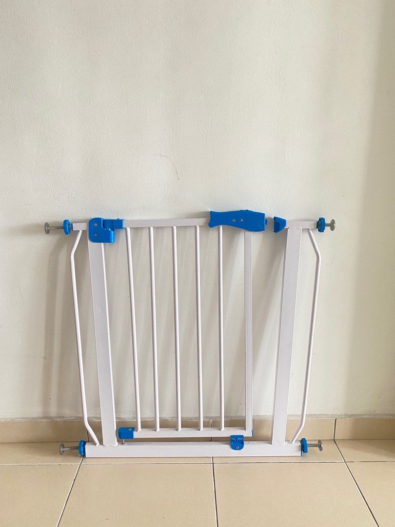 Baby Safety Gate / Pagar Budak, Babies & Kids, Baby Nursery & Kids ...