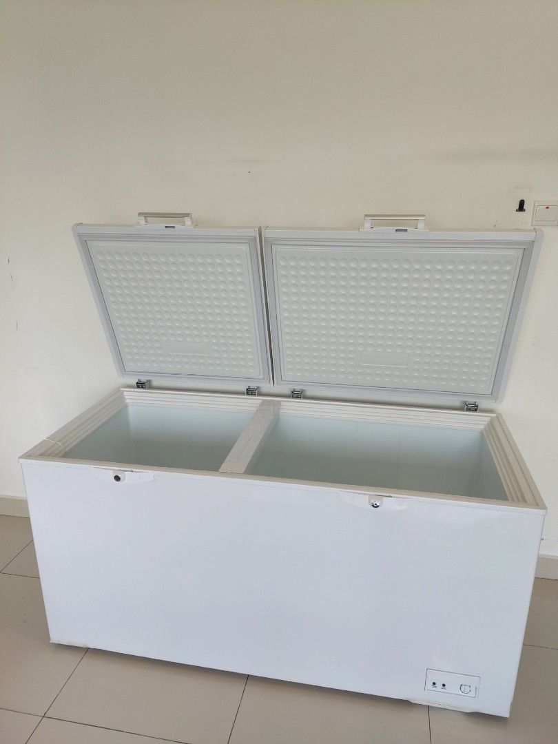 Chest Freezer with Rack (520l), TV & Home Appliances, Kitchen ...