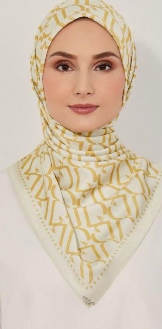 Dmonogram duck square tiramisu, Women's Fashion, Watches & Accessories ...