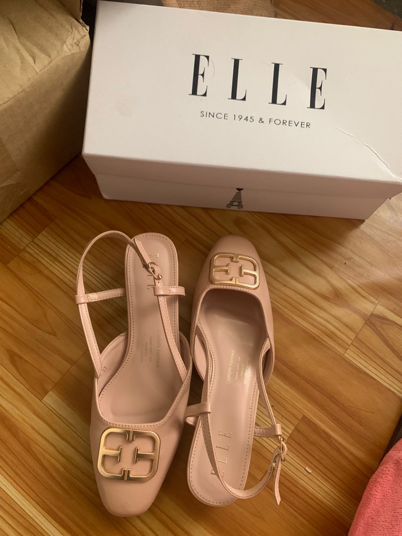 ELLE low heels, Women's Fashion, Footwear, Heels on Carousell