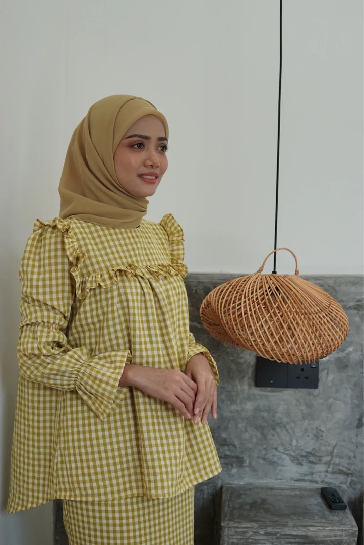 Lemon Ruffles set by Dian Jaunah, Women's Fashion, Muslimah Fashion ...