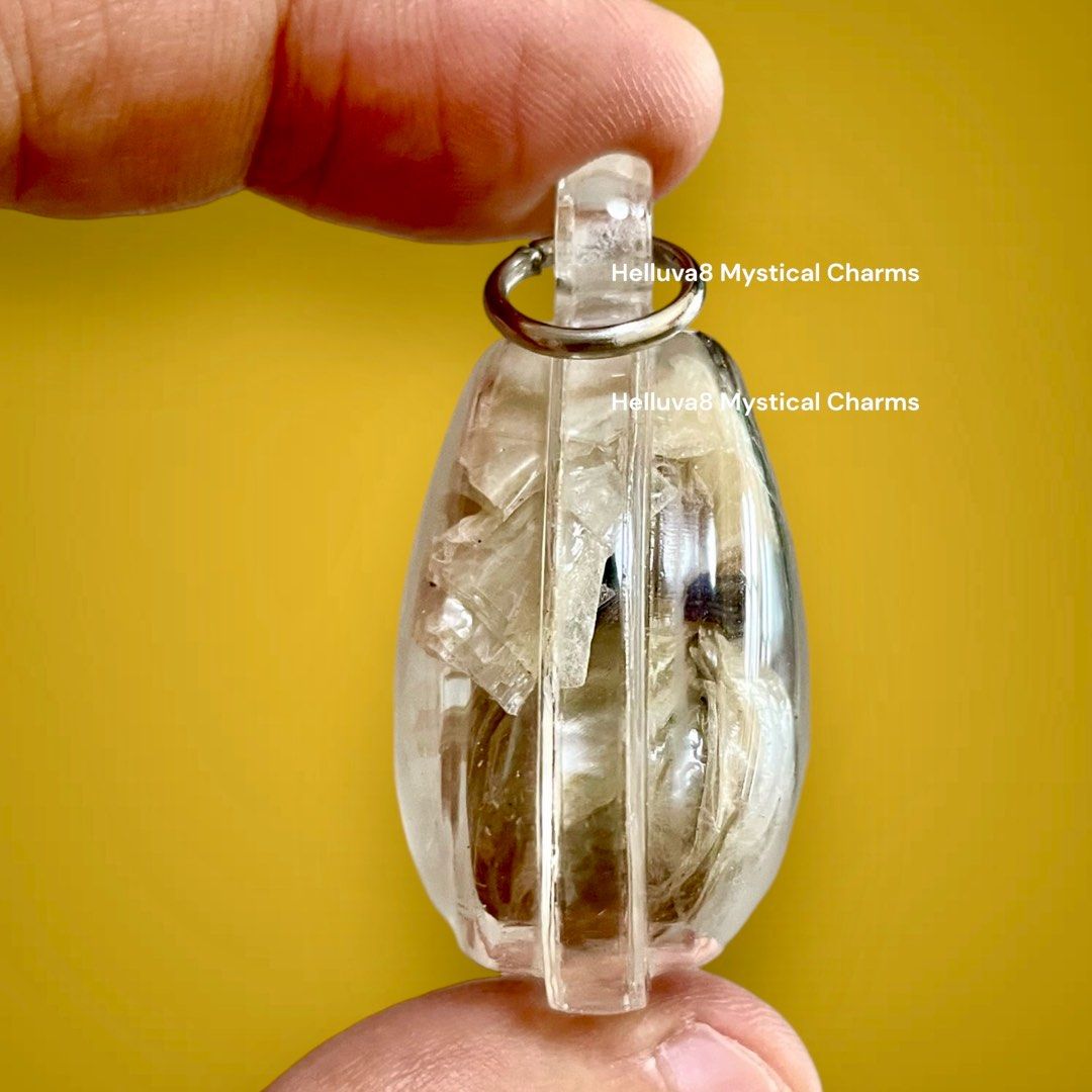 LP Pinak Loop Om Hom Haw Kradad = Materials used for making one of LP ...