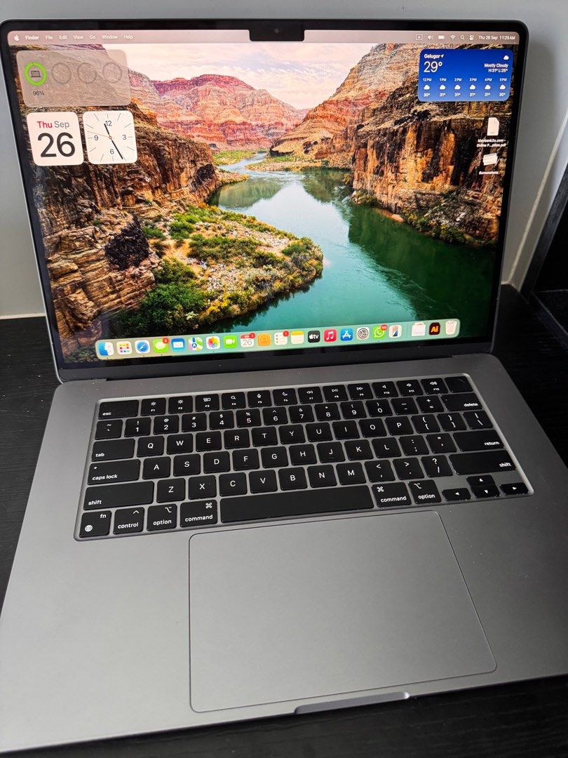 MacBook Air M2 15-inch 8GB/512GB with WARRANTY, Computers & Tech ...