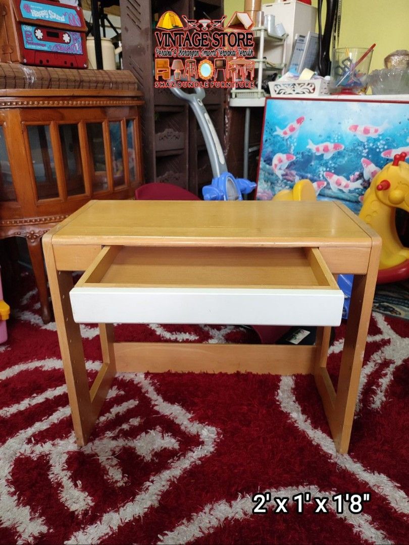 MEJA KAYU SOLID BERLACI, Furniture & Home Living, Furniture, Tables ...