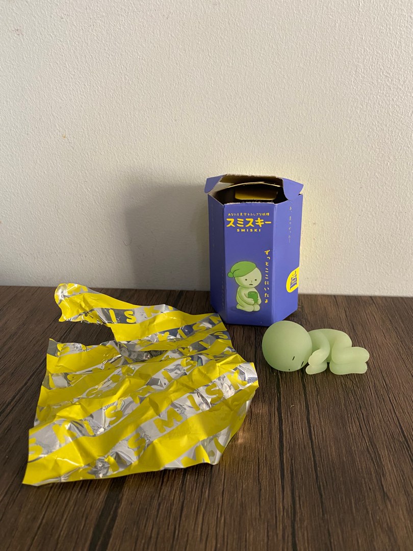 SMISKI BED SERIES GOOD NIGHT, Hobbies & Toys, Toys & Games on Carousell