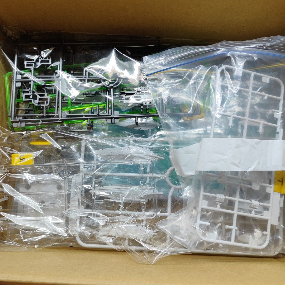 Supernova Gundam Wing Zero Custom (Snow White Prelude Ver.), Hobbies ...